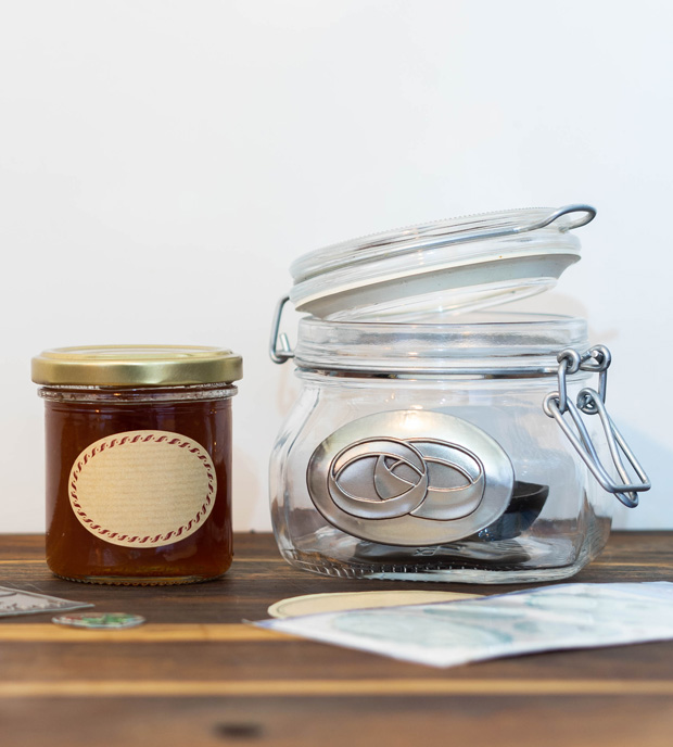 Self-adhesive Labels for Jars & Bottles - world-of-bottles.ie